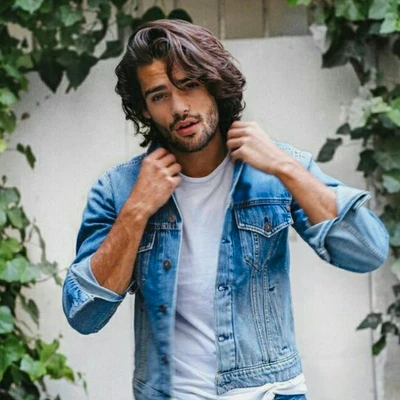 Крапива - купить мужскую песню на Max Song в стиле Эстрада, Поп ...